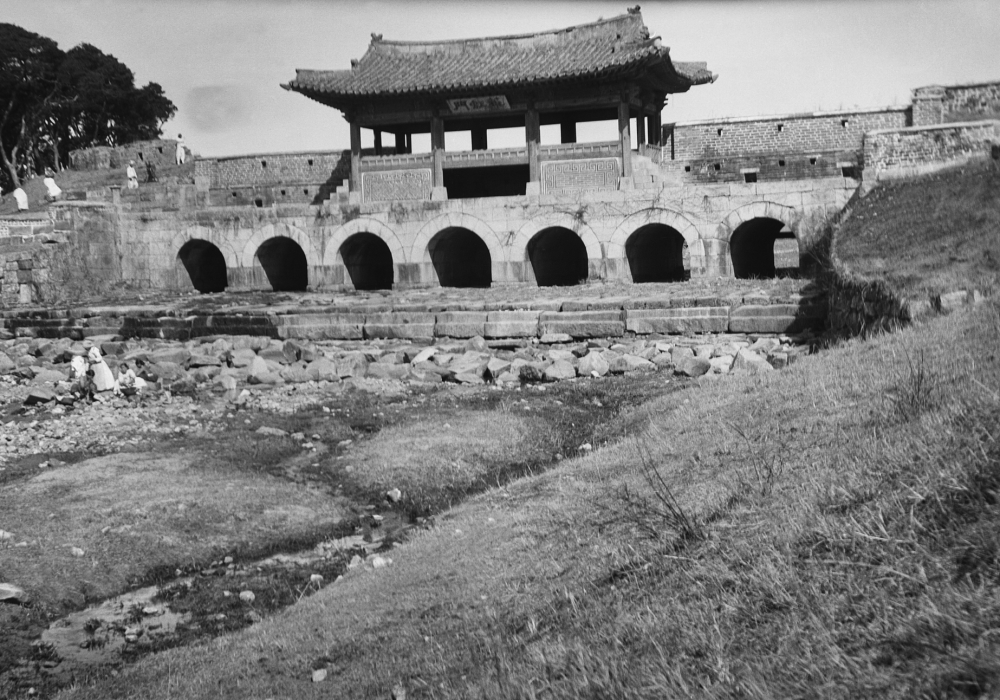 Strongholds of Chosŏn, ancient Korea - Society of Friends of the ...